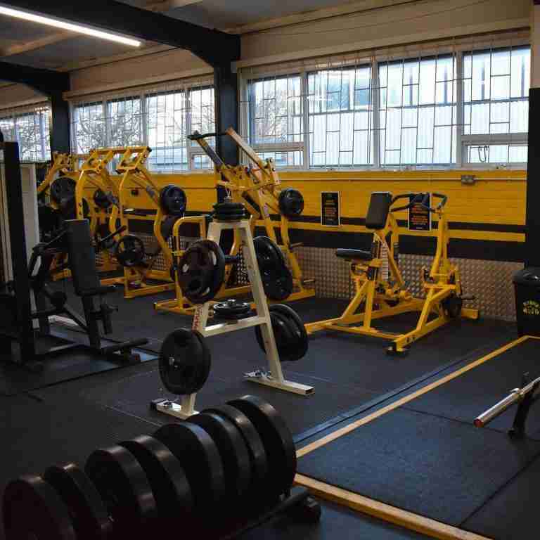 10 Killer Bodybuilding Gyms In The UK - Best In Britain
