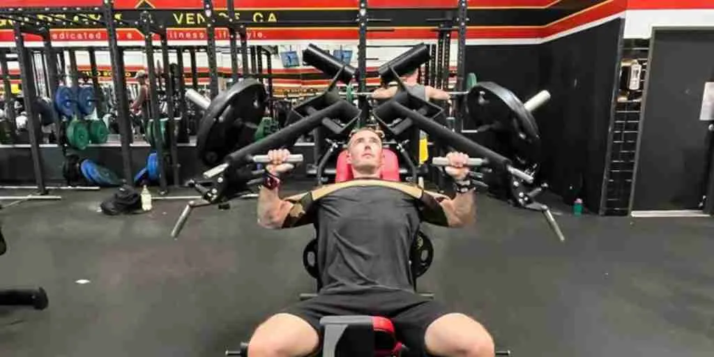 Best Chest Machines At The Gym - Expert Tips