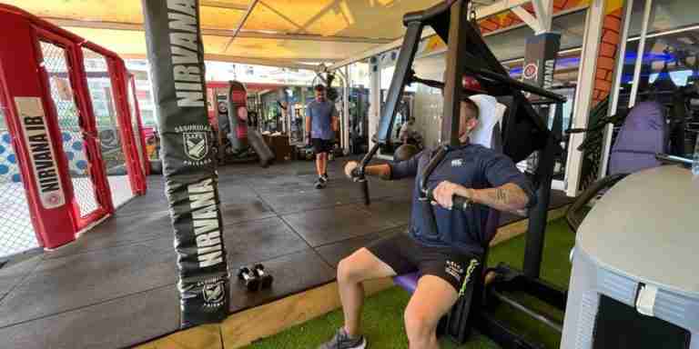 Best Chest Machines At The Gym - Expert Tips