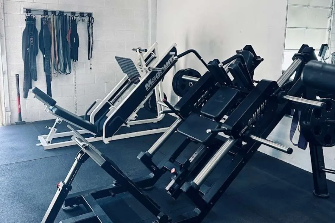 Best Bodybuilding Gyms In Denver – Barbells Abroad